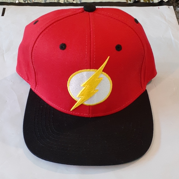 DC Comics | Accessories | Dc Comics Character Flash Mens Baseball Cap ...